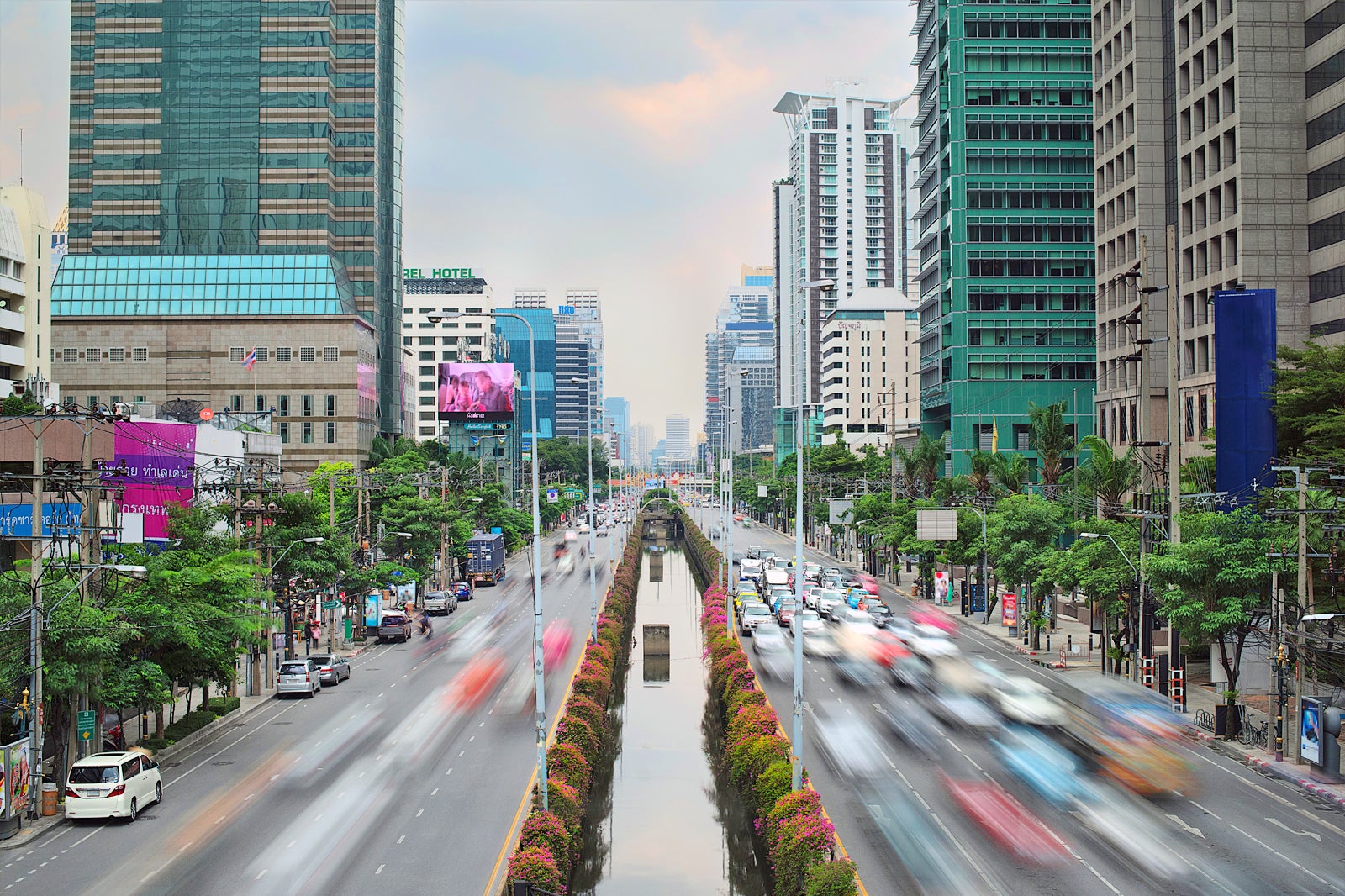 Things to Do in Sathon - Go Guides