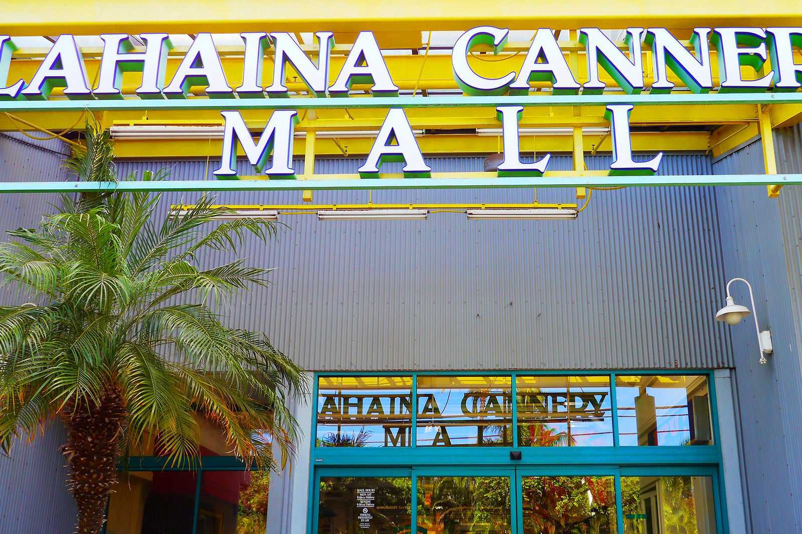 Lahaina Cannery Mall