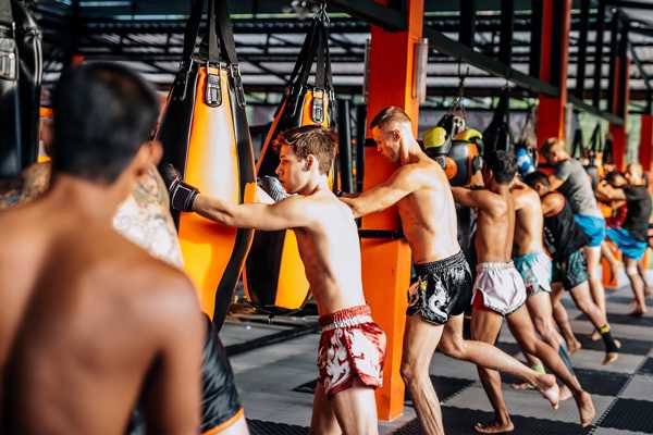 4 Places to Meet Locals in Bangkok