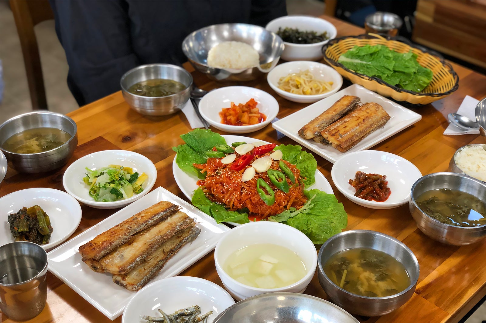 Food and Dining in Yeosu - Yeosu travel guide - Go Guides Food and Dining in Yeosu - Yeosu travel guide - Go Guides