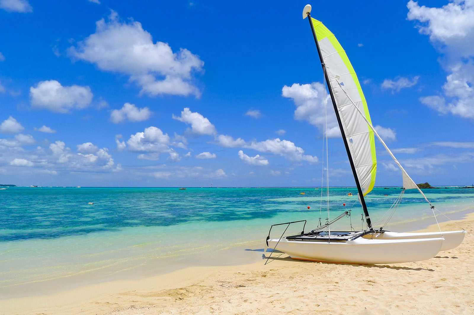 Mont Choisy Beach