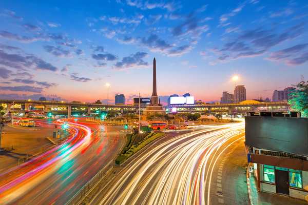 5 Best Places to Go Shopping in Victory Monument