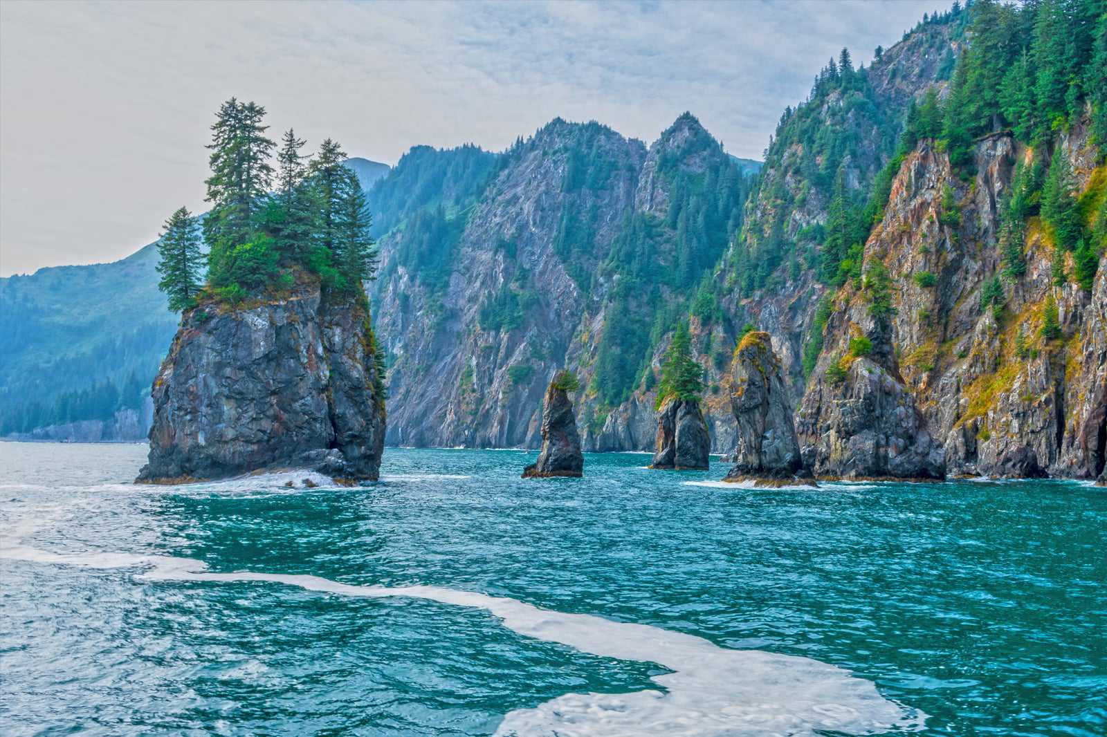 13 Best Natural Wonders in Alaska - Take a Road Trip Through Alaska ... 13 Best Natural Wonders in Alaska - Take a Road Trip Through Alaska ...