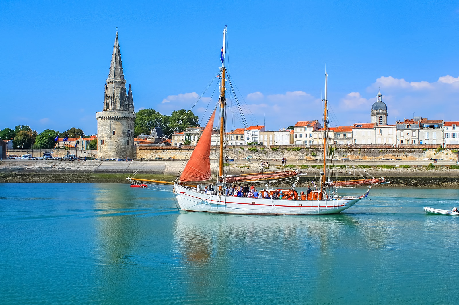 La Rochelle Travel Essentials - Useful Information to Help You Start ... La Rochelle Travel Essentials - Useful Information to Help You Start ...