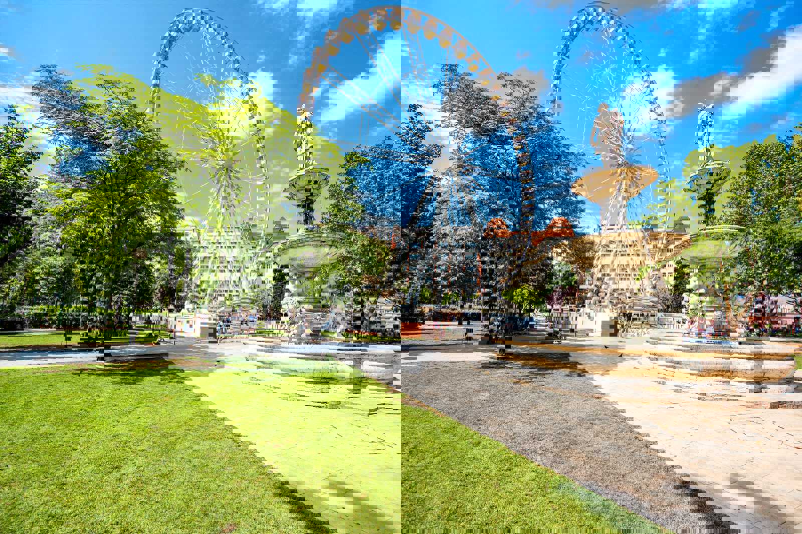 Run and play at Elizabeth Square