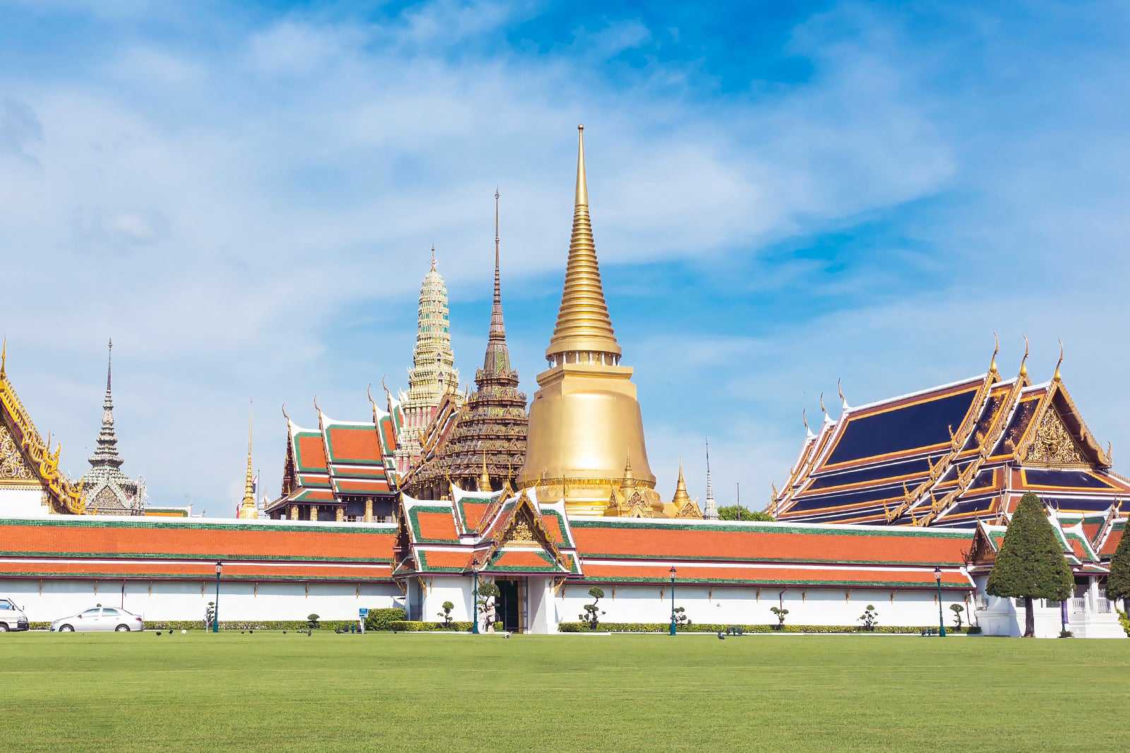 Bangkok city, temples and The Grand Palace