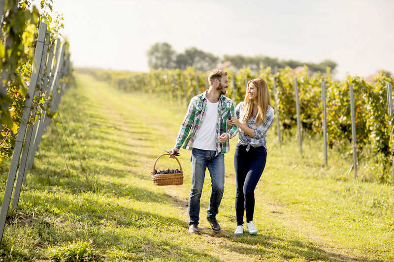 10 Romantic Towns in the US