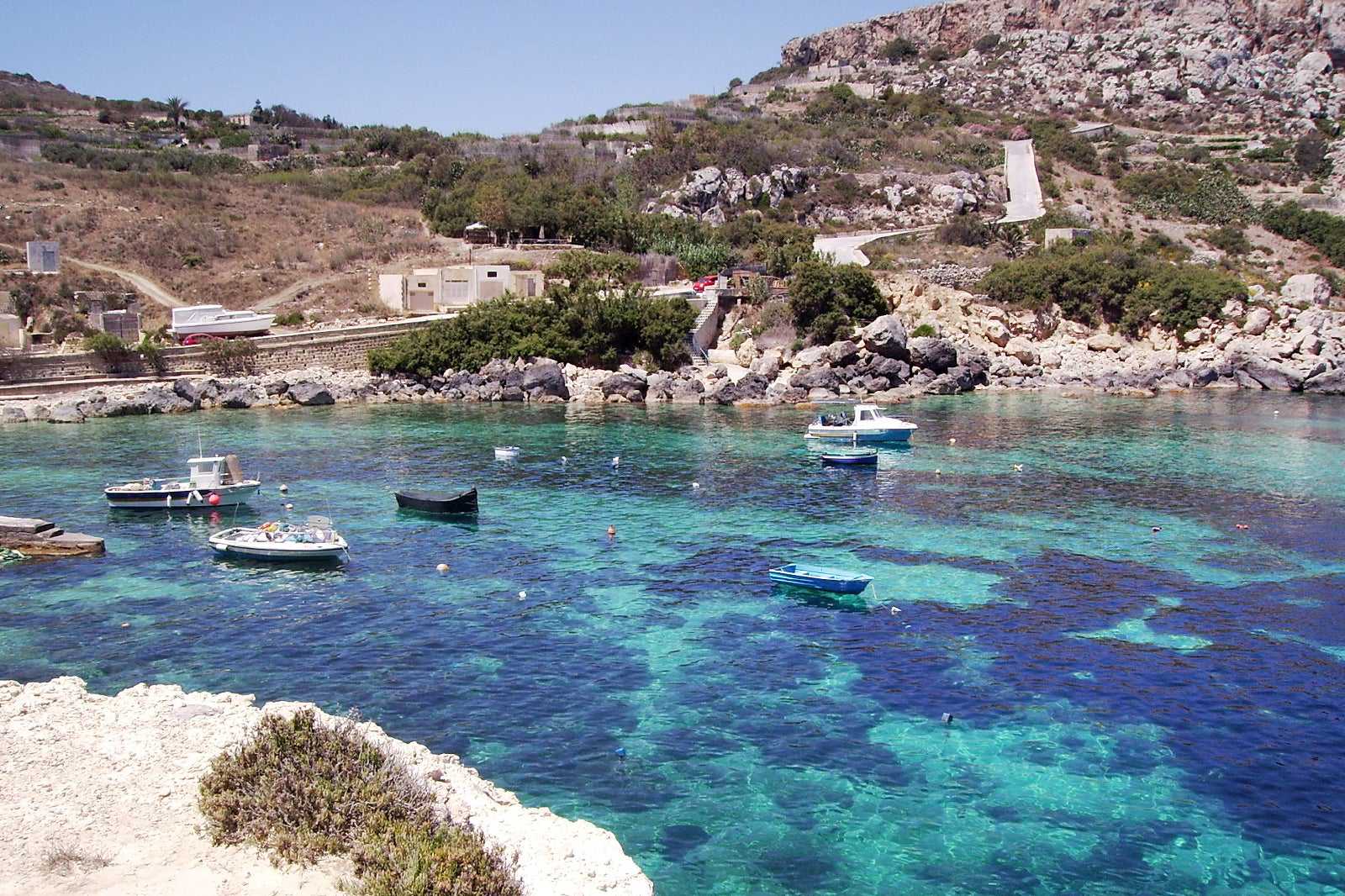 Daħlet Qorrot Beach