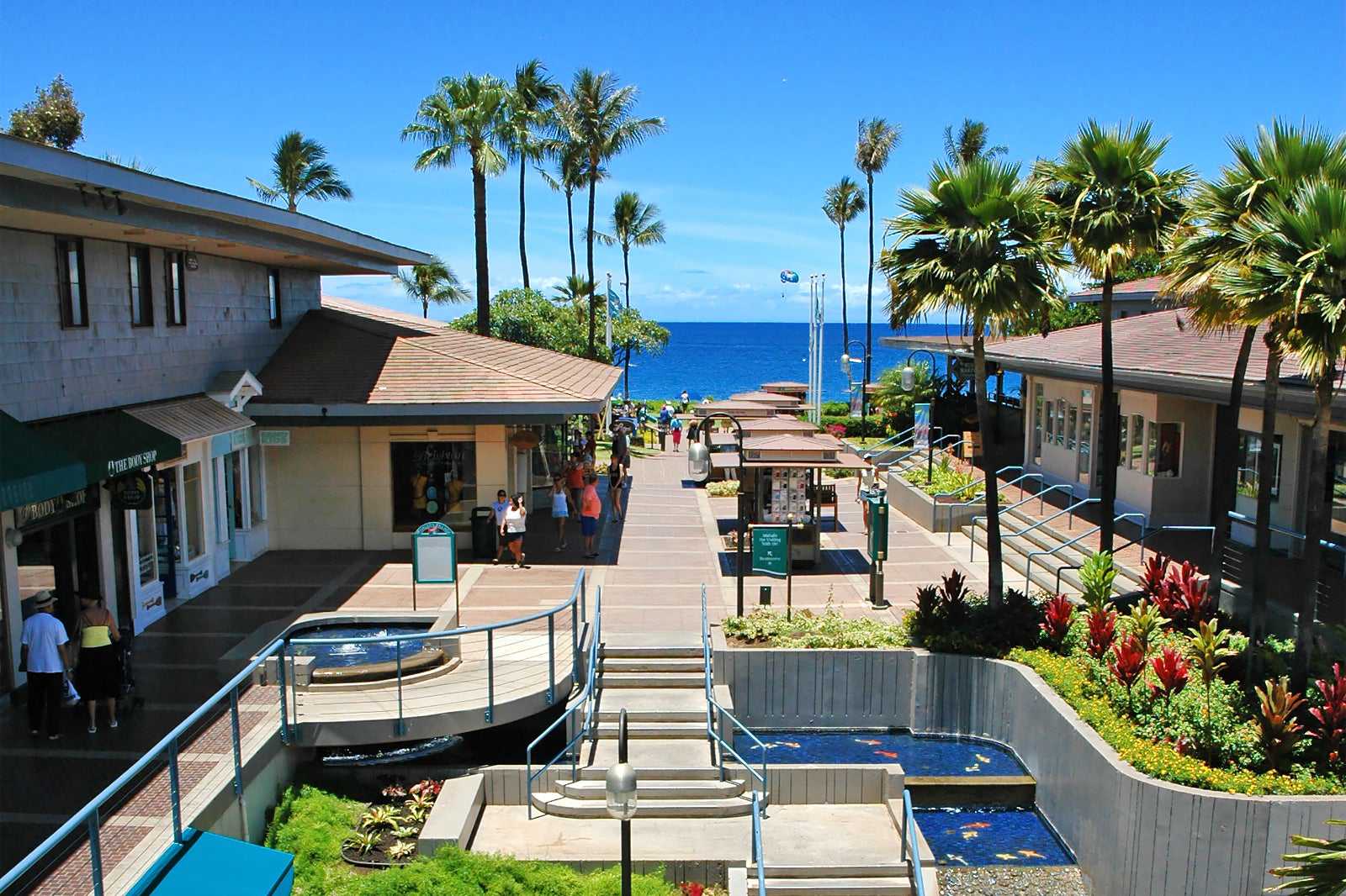 Whalers Village