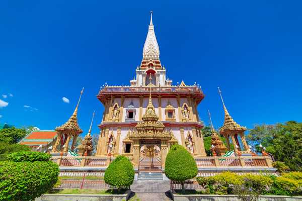 22 Must-See Temples in Phuket