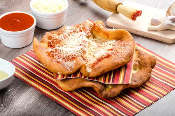 10 Best Local Dishes from Budapest