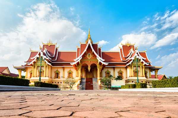 17 Best Things to Do in Vientiane